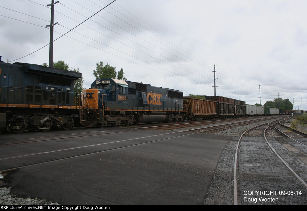 CSX 8664